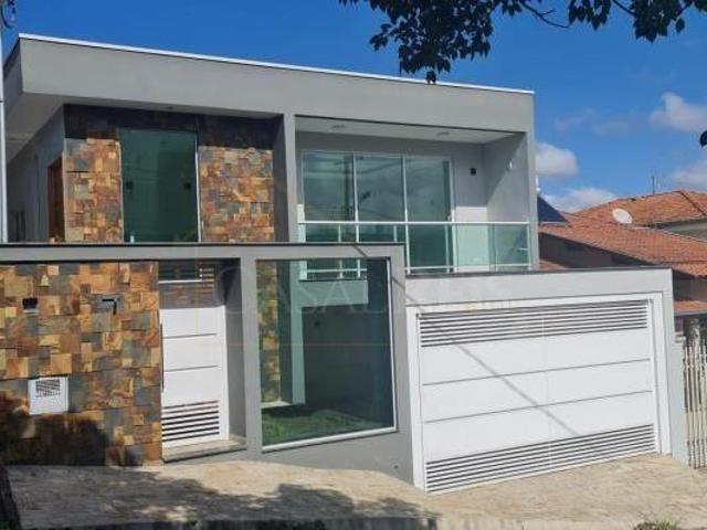 Casa Alto Padrão no Bairro das Flores