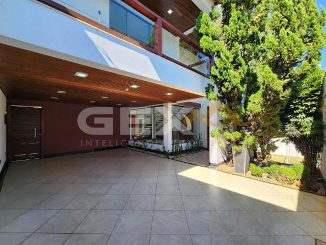 Casa Alto Padrão no Bairro L. P. Pereira
