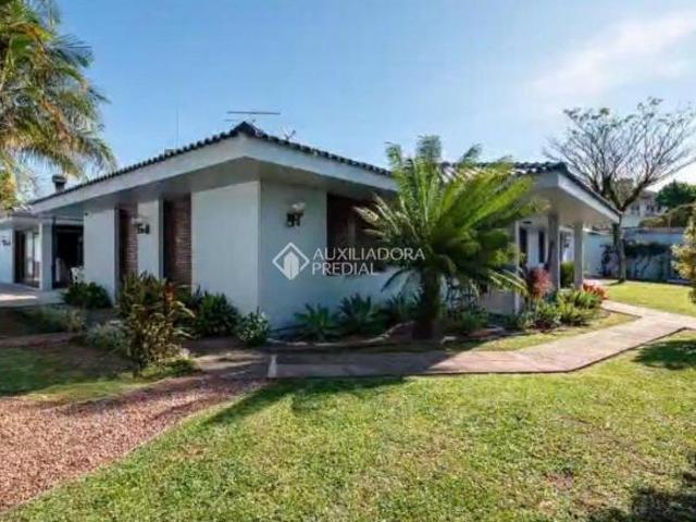 Casa alto padrão no Bairro Scharlau