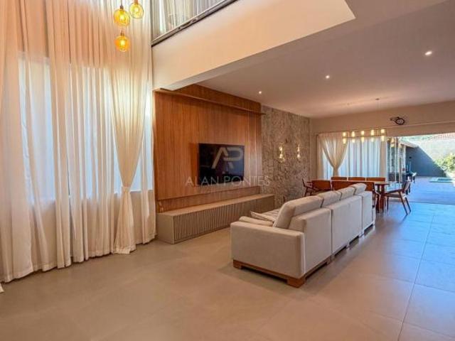 Casa alto padrão no canto do forte, matilde, mansão, imóveis praia grande