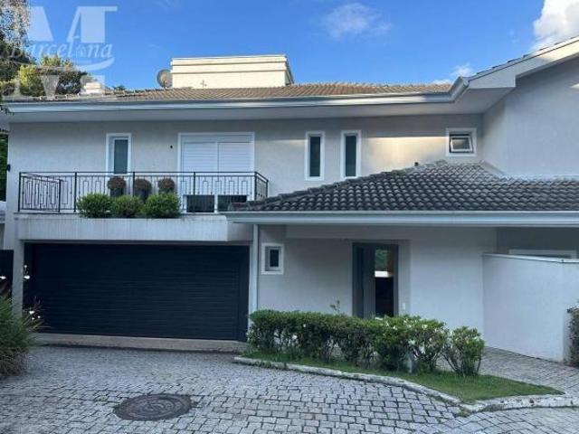 CASA ALTO PADRÃO NO CONDOMÍNIO AQUARIUS HILL, SEMI MOBILIADA, 3 SUÍTES, 5 MINUTOS DO SHOPPING BARIGU