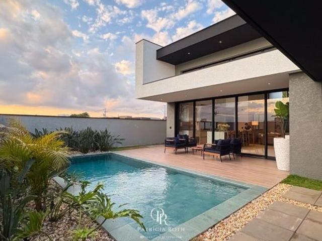 CASA ALTO PADRÃO NO ROYAL BOULEVARD | FOZ DO IGUACU PR
