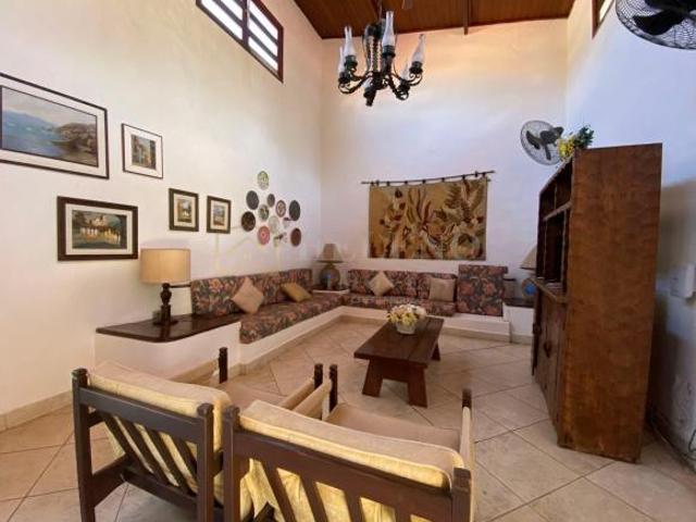 Casa Alto Padrão a 50 metros da praia em Barequeçaba, São Sebastião/SP
