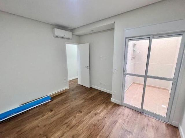 casa alto Padrão, á venda, 3 dormitórios 1 suíte 3 vagas, com SPA para 4 pessoas