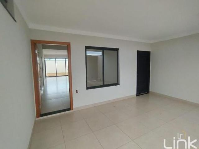 Casa Alto Padrão à Venda