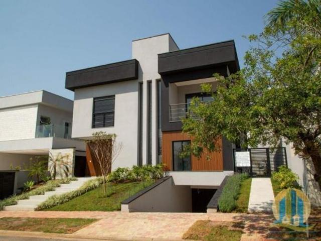 Casa Alto Padrão a venda !