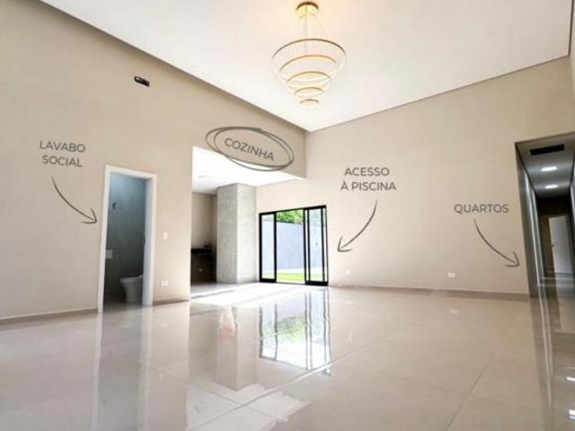 CASA ALTO PADRÃO À VENDA – CENTRO DE PIRAQUARA