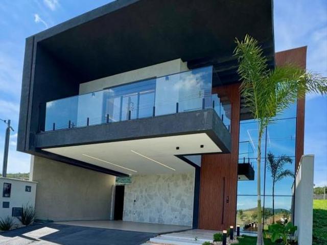 Casa Alto Padrão à Venda, Dentro do Condomínio Aruã Brisas