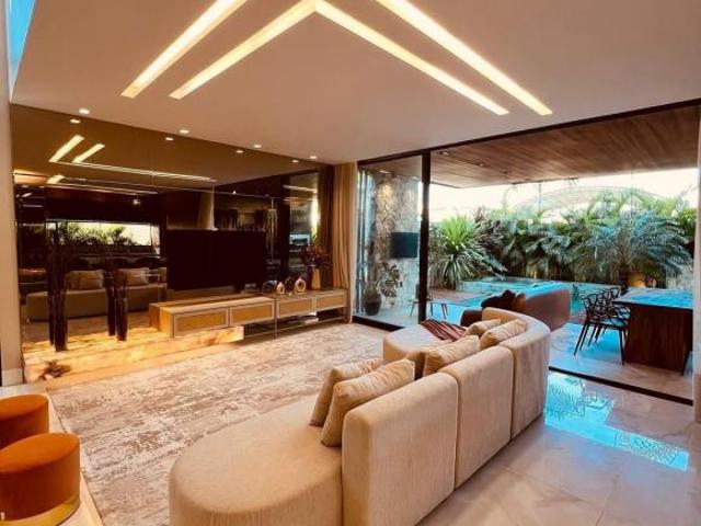 Casa Alto Padrão à Venda, Dentro do Condomínio Aruã Brisas