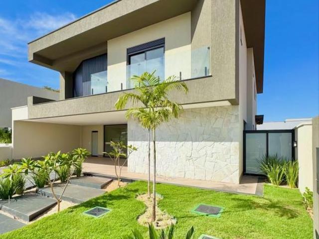 Casa Alto Padrão à Venda, Dentro do Condomínio Aruã Brisas