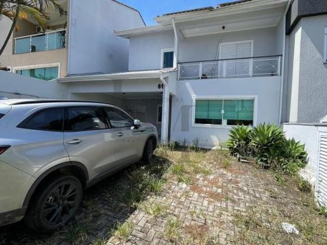 Casa Alto Padrão à Venda, Dentro do Condomínio Aruã