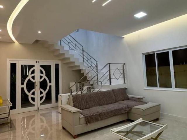 Casa Alto Padrão à Venda, Dentro do Condomínio Aruã
