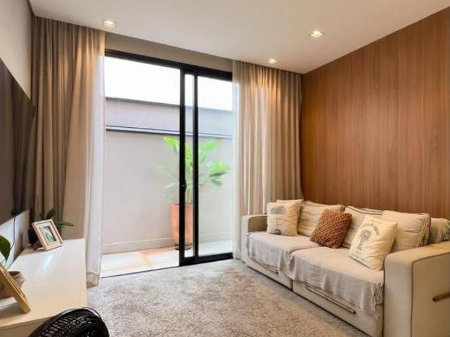 Casa Alto Padrão à Venda, Dentro do Condomínio Aruã