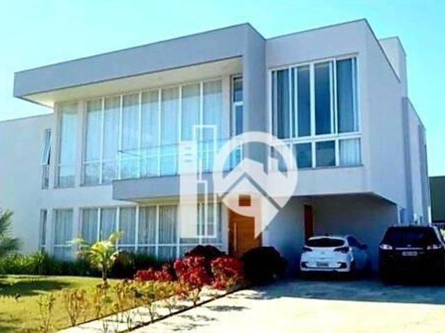 Casa alto padrão a venda em condomínio área nobre de São Jóse dos Campos