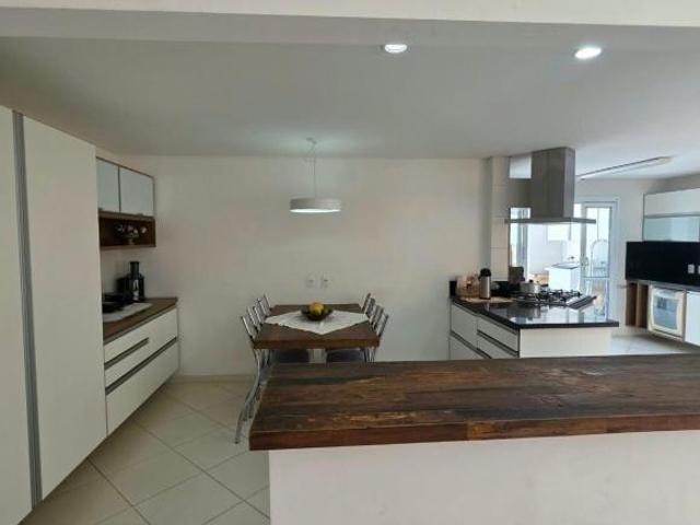 Casa Alto Padrão á venda em Campo Limpo Paulista !