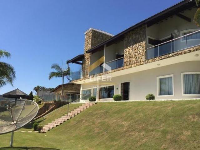 CASA ALTO PADRÃO À VENDA EM VINHEDO