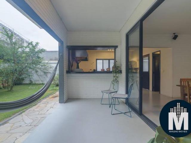 Casa Alto Padrão á venda estilo Industrial 4 Quartos Santana De Parnaíba