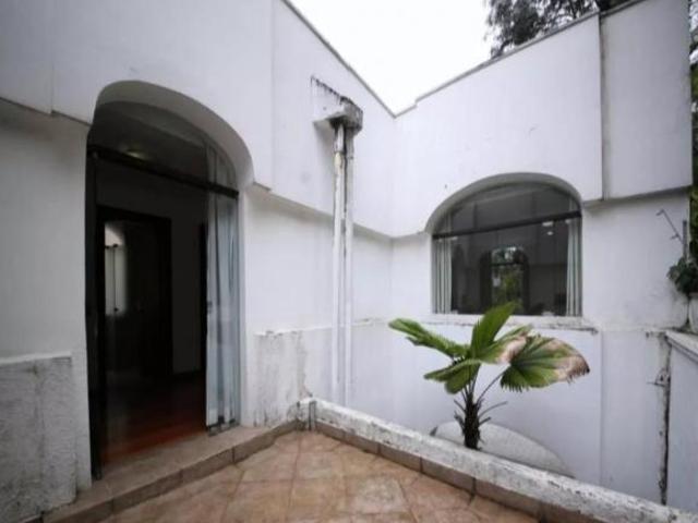 Casa Alto Padrão à Venda, Jardim dos Estados São Paulo SP, Com 4 Quartos e 4 Vagas!