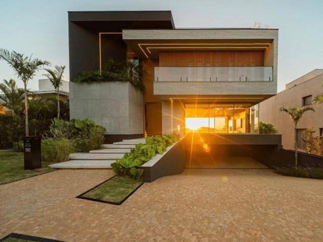 Casa Alto Padrão À Venda No Condomínio Aruã Brisas Em Mogi das Cruzes