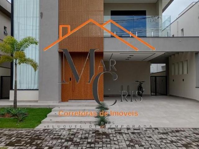 CASA ALTO PADRÃO À VENDA NO CONDOMÍNIO COSTA NOVA RESIDENCE CLUB