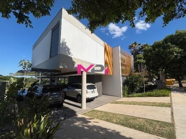 Casa alto padrão à venda no condomínio Portal do Paraíso II em Jundiaí/SP
