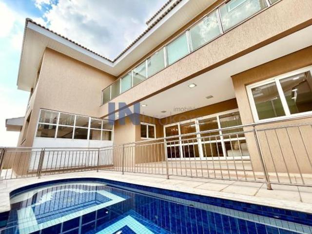 Casa alto padrão à venda no condomínio Quinta das Laranjeiras, Jundiaí SP: 4 quartos, 3 suítes, 3 sa