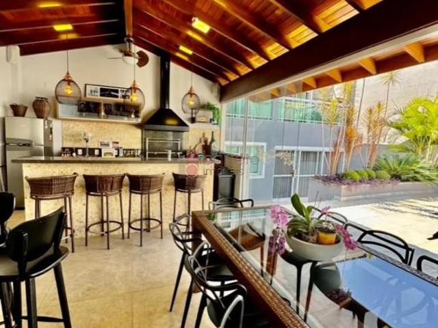 CASA ALTO PADRÃO À VENDA NO CONDOMÍNIO RESERVA DA SERRA JUNDIAÍ/SP