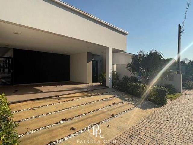 Casa Alto Padrão a venda no Condomínio Residencial Araras | Foz do Iguaçu/PR