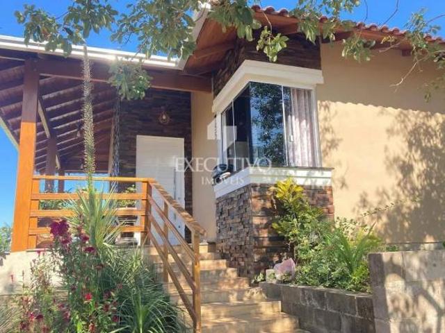 Casa alto padrão à venda no Bairro Bela Vista n cidade de Arroio do Meio/ RS
