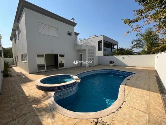 Casa Alto Padrão a Venda no Helvetia Park