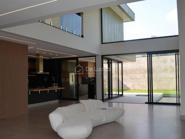 Casa Alto Padrão à Venda no Reserva do Itamaracá em Valinhos/SP