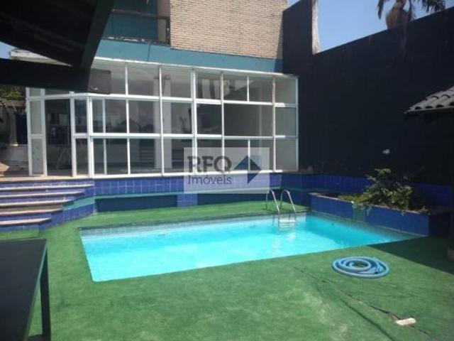 Casa Alto Padrão à venda podendo ser locada também, para fins comerciais ou residências no Retiro do