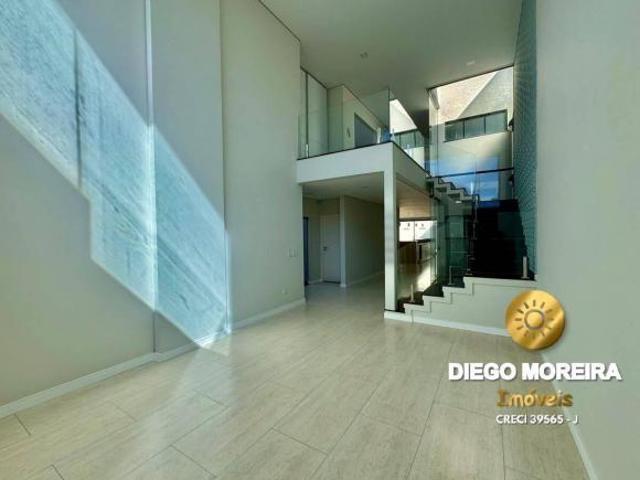 CASA ALTO PADRÃO À VENDA – VILA PETRÓPOLIS | ATIBAIA