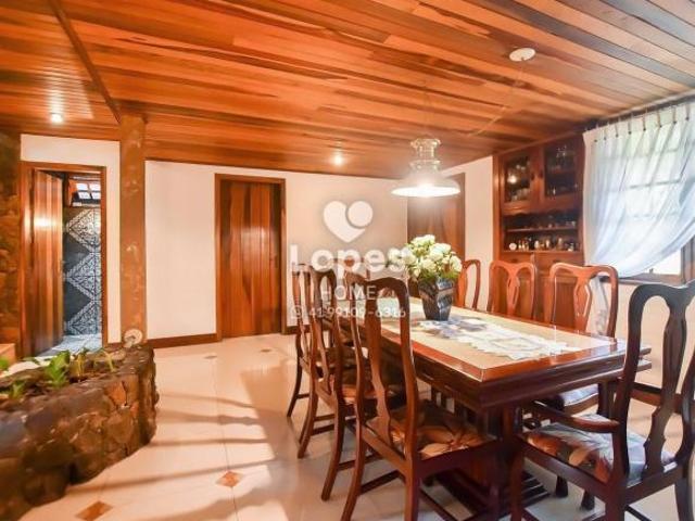 CASA ALTO PADRÃO | AHU | 5Q COM 3 SUÍTES