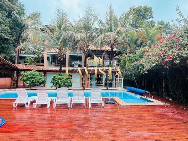 Casa Alto Padrão c/ 5 suítes, com 650m², Serra da Cantareira Mairiporã