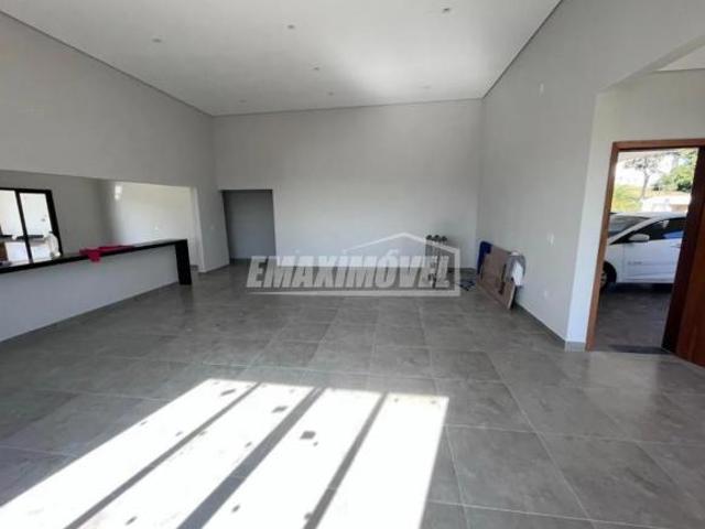 Casa Alto Padrão com 4 Suítes e Área Gourmet Completa Village Saint Charbel
