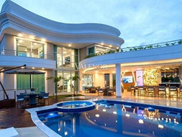 Casa alto padrão com 4 suítes no Condomínio Quinta das Paineiras, Jundiaí, SP
