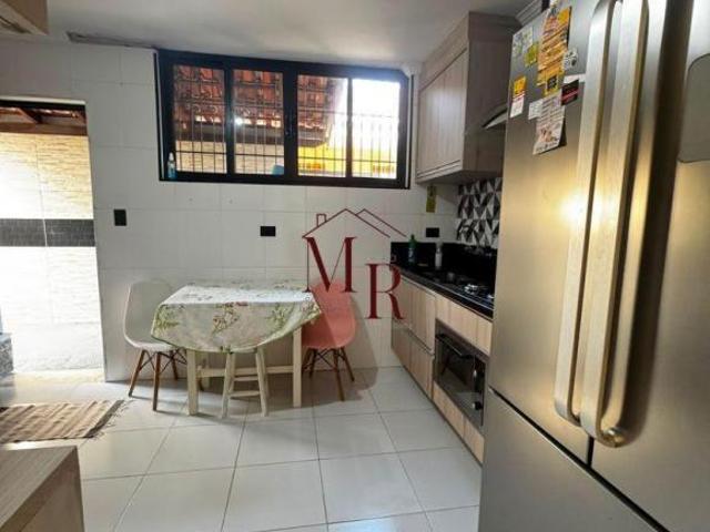 Casa alto padrão com 5 dormitórios no balneário Flórida