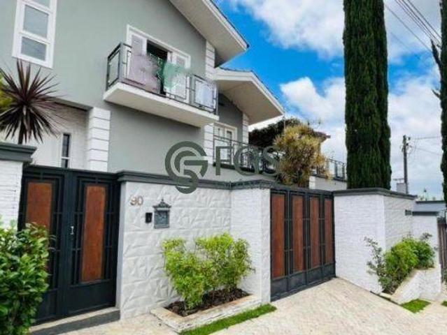 Casa Alto Padrão com 5 quartos e 400 m², à venda por R$ 1.500.000,00 Piedade/S