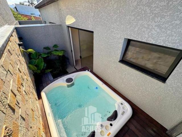 Casa alto padrão com 2 suítes e opção com SPA