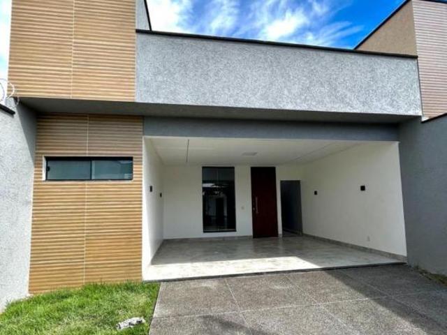 Casa Alto Padrão com 3 suítes plenas à Venda no Jardim Atlântico, Goiânia, GO