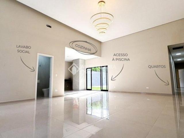 CASA 3 QUARTOS 1 SUÍTE CENTRO PIRAQUARA