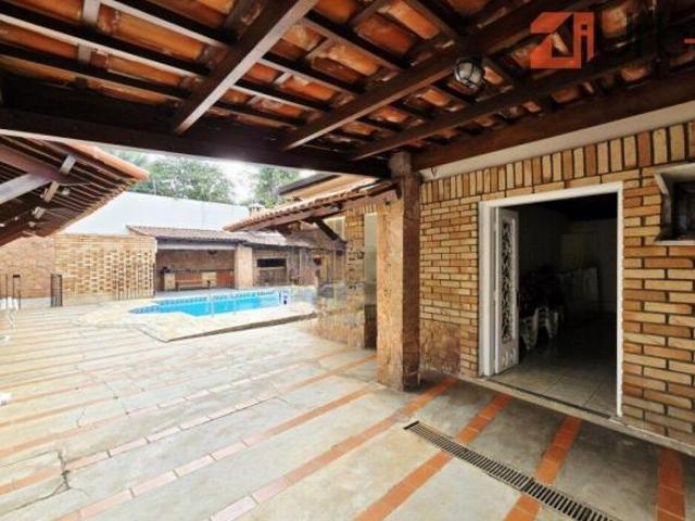 Casa Alto Padrão com piscina, 500m², 8 vagas no Alto da Lapa