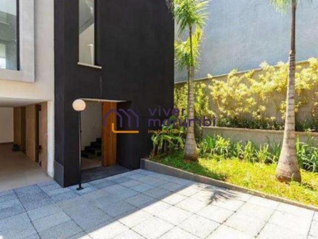 casa alto padrão. condomínio fechado. 712m2. 4 suites. 4vagas