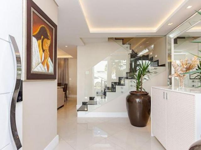 Casa Alto Padrão Condominio fechado – Xaxim