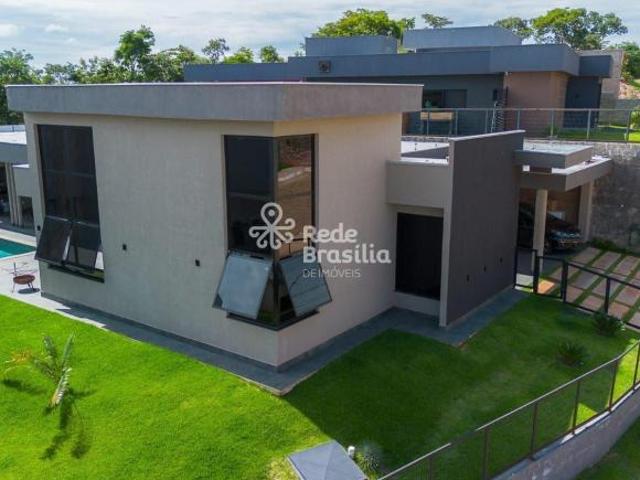 Casa Alto padrão Condomínio Morada de Deus com 3 quartos reformada a venda Jardim Botânico Brasíli