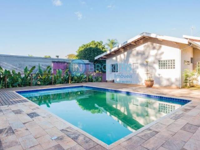 Casa alto padrão de 478m² 3 suítes, piscina, área gourmet à venda no Condomínio Bosques do Corrupi