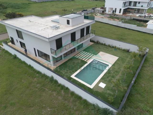 Casa Alto Padrão e 5 Suítes à Venda no Condomínio Fazenda Serra azul 2 em Itupeva