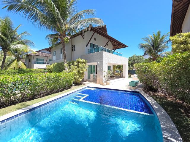 Casa Alto Padrão em Muro Alto | Piscina Privativa