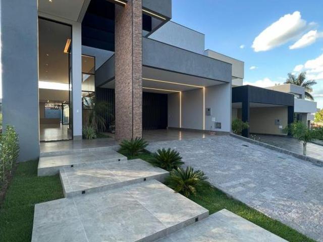 Casa alto padrão em Arniqueiras